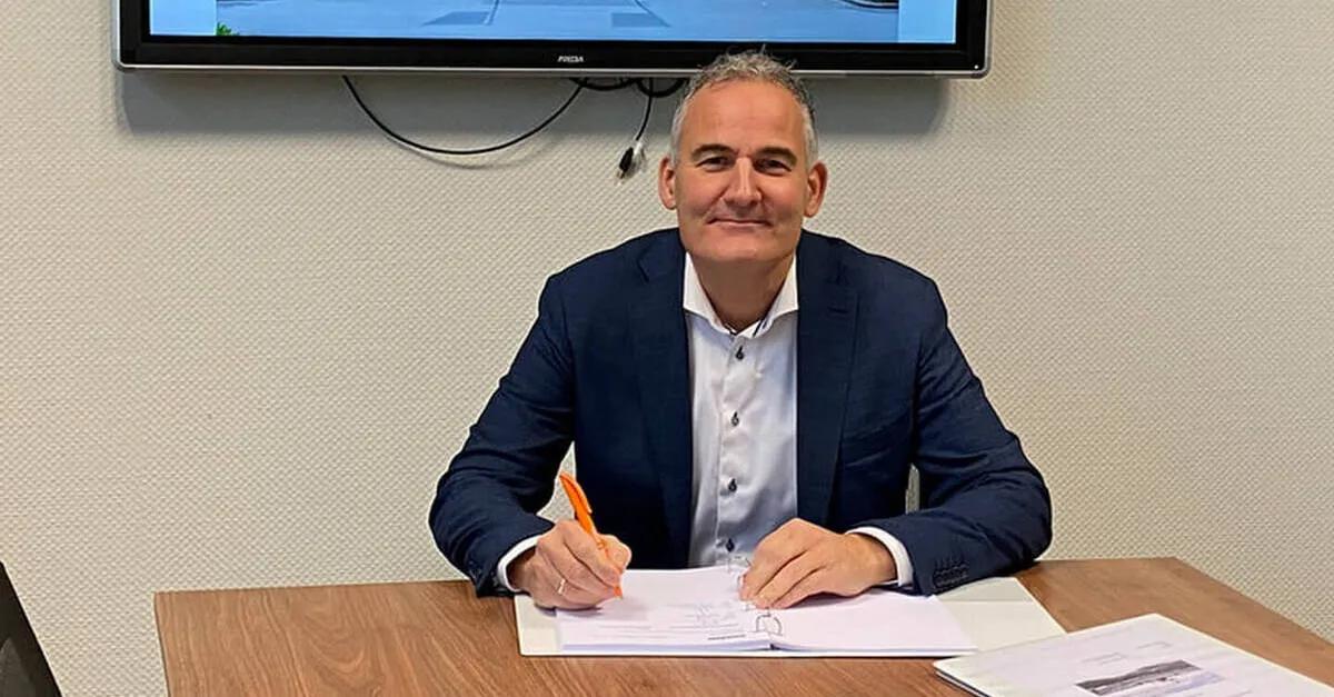 Damen Naval in zee met Wouter Witzel voor elektrische en hydraulische ...