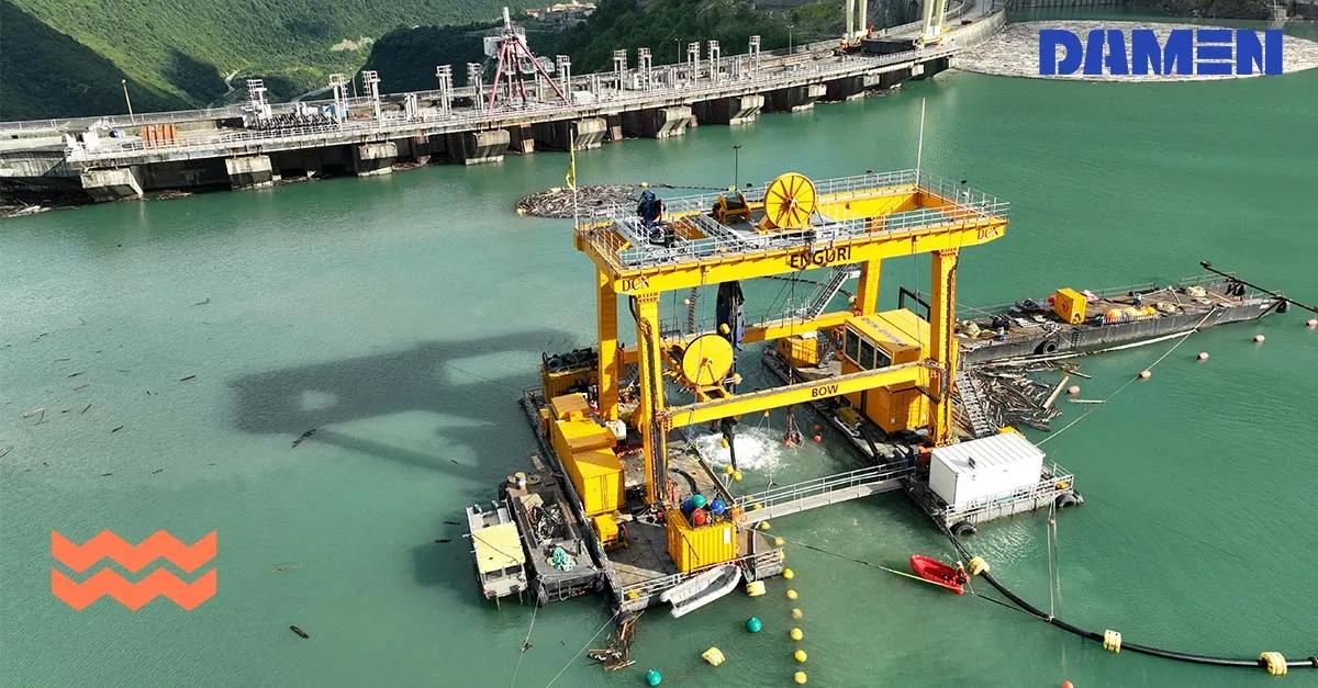 Hydro power dam dredging by DOP350 - Damen